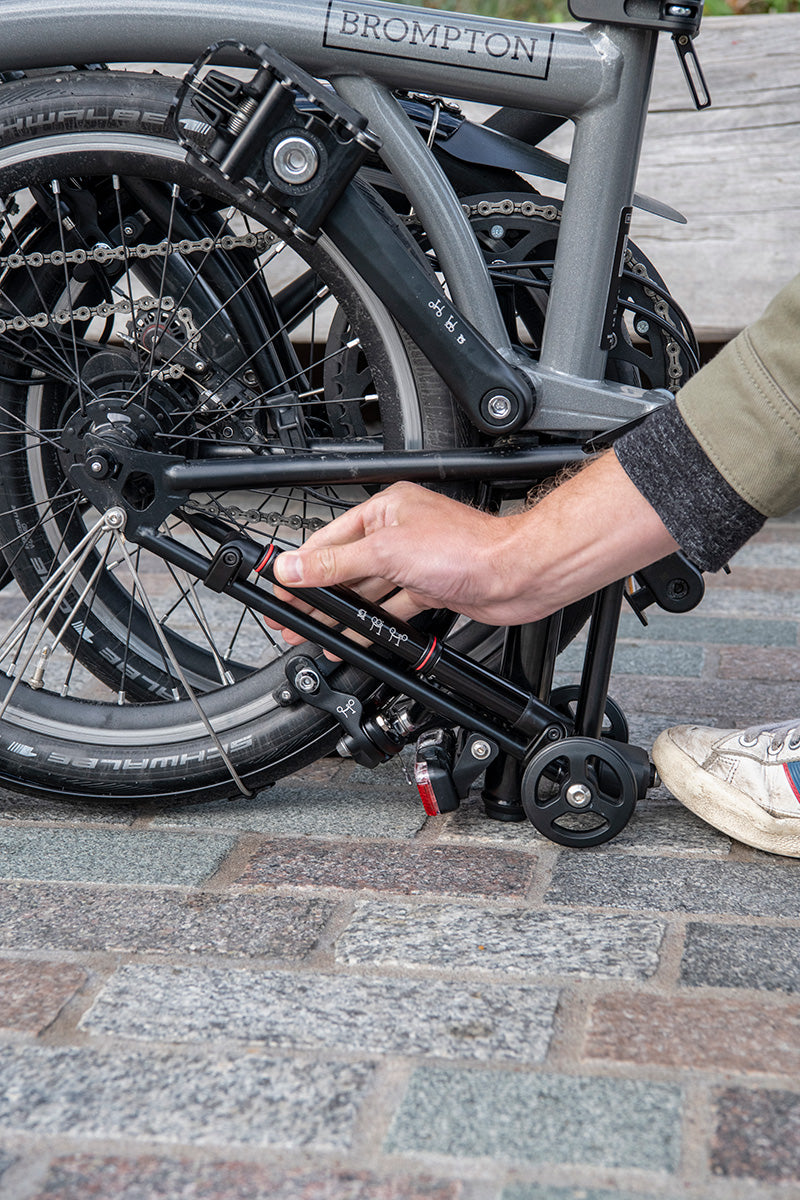 Brompton Pumpe black – Citybiker.at